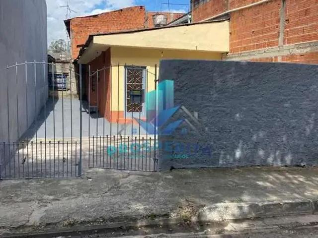 Casa / Sobrado para Locação em Cotia/SP Jardim Cláudio 1 Quartos