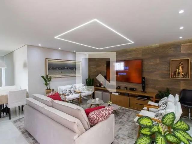 Casa / Sobrado para Locação em Cotia/SP Jardim Arco Íris 1 Quartos