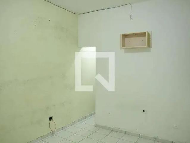 Casa / Sobrado para Locação em Cotia/SP Jardim do Engenho 1 Quartos