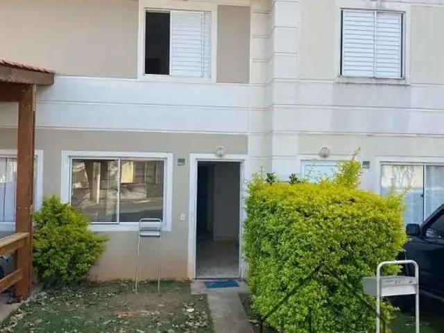 Casa / Sobrado para Locação em Cotia/SP Jardim Ísis 2 Quartos