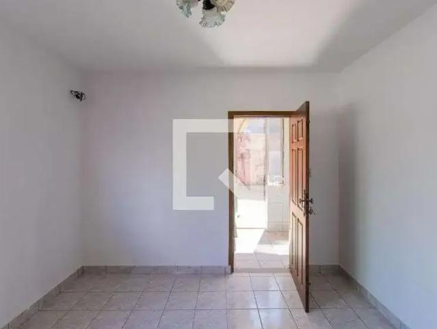 Casa / Sobrado para Locação em Cotia/SP Jardim Leonor 2 Quartos