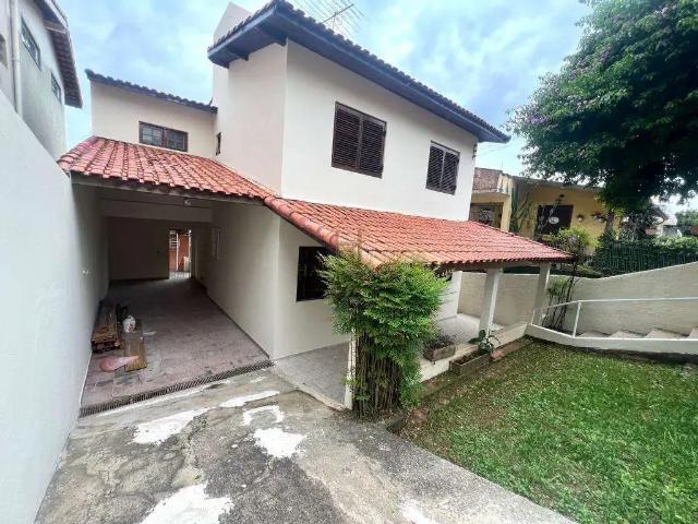 Casa / Sobrado para Locação em Cotia/SP Jardim Nomura 5 Quartos