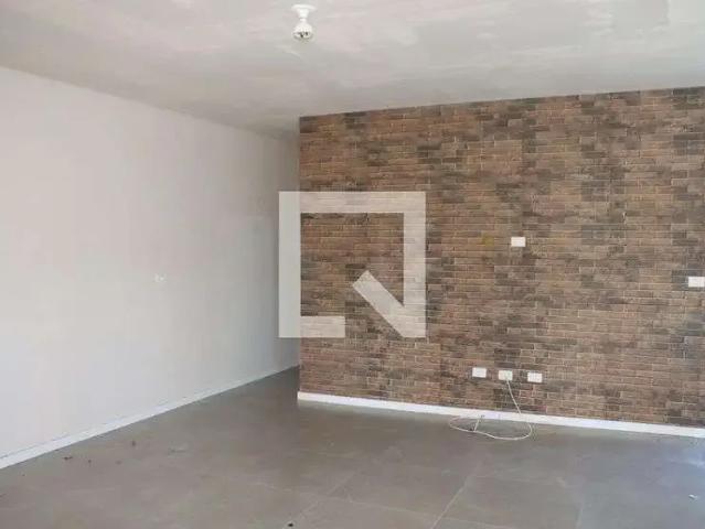 Casa / Sobrado para Locação em Cotia/SP Jardim São Vicente 2 Quartos