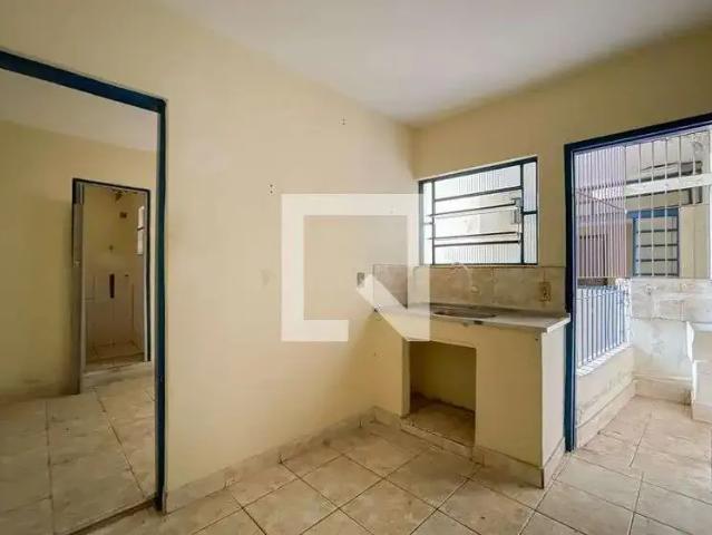 Casa / Sobrado para Locação em Cotia/SP Jardim Santa Izabel 1 Quartos