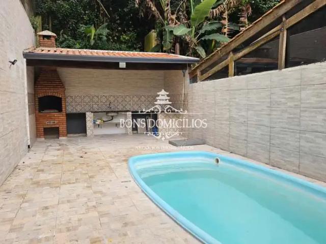 Casa / Sobrado para Locação em Cotia/SP Jardim Rebelato 3 Quartos