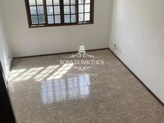 Casa / Sobrado para Locação em Cotia/SP Moinho Velho 2 Quartos