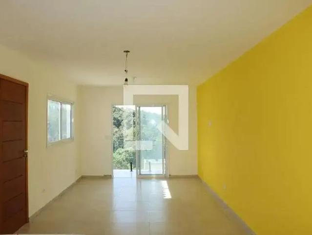 Casa / Sobrado para Locação em Cotia/SP Parque Mirante da Mata 3 Quartos