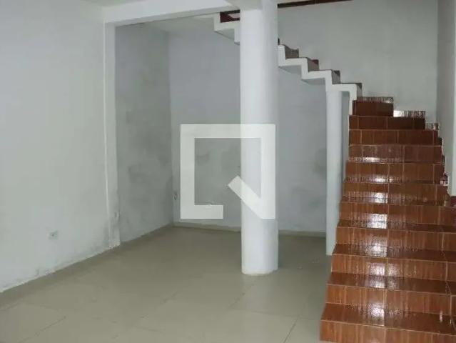 Casa / Sobrado para Locação em Cotia/SP Parque Mirante da Mata 3 Quartos