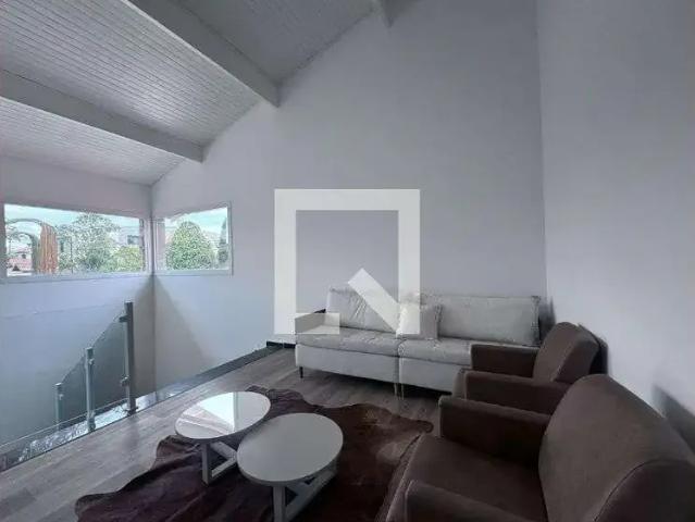 Casa / Sobrado para Locação em Cotia/SP São Paulo II 4 Quartos