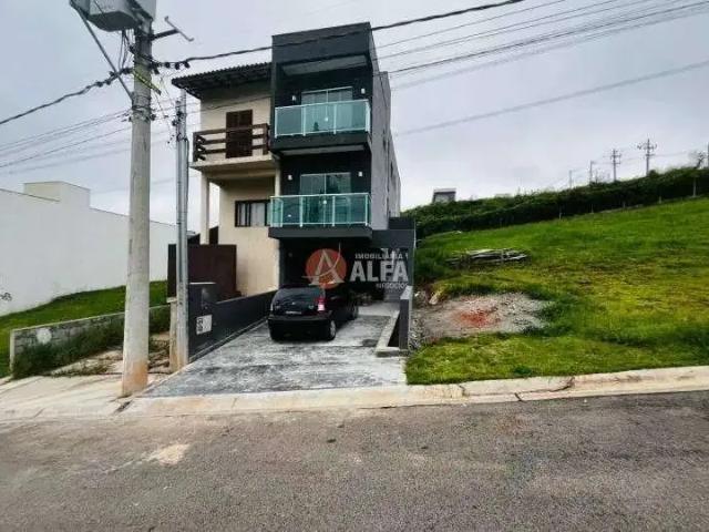 Casa / Sobrado para Locação em Cotia/SP Sítio Boa Vista 3 Quartos