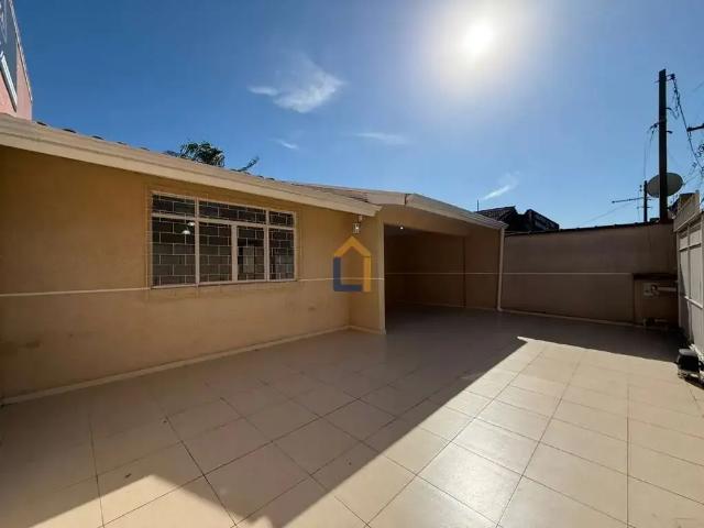 Casa / Sobrado para Locação em Colombo/PR Campo Pequeno 3 Quartos