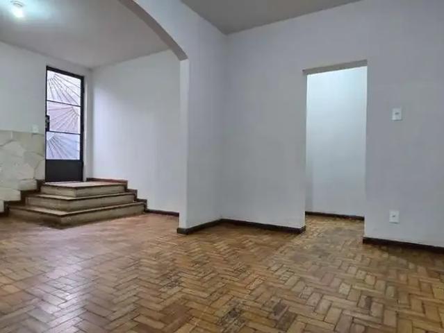 Casa / Sobrado para Locação em Conselheiro Lafaiete/MG Chapada 3 Quartos
