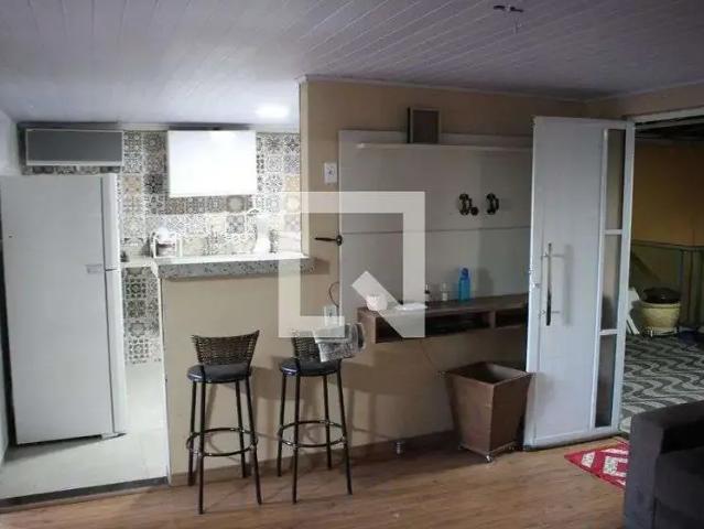 Casa / Sobrado para Locação em Contagem/MG Tropical 4 Quartos