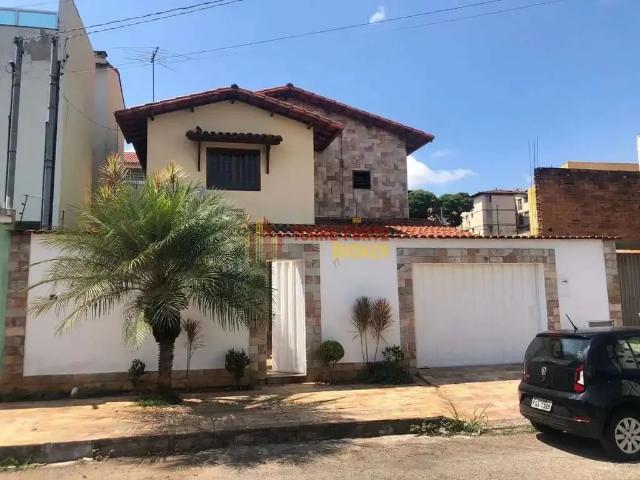 Casa / Sobrado para Locação em Contagem/MG Arvoredo 3 Quartos