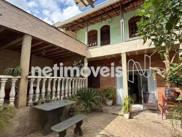 Casa / Sobrado para Locação em Contagem/MG Bom Jesus 5 Quartos