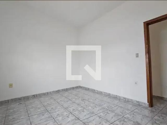 Casa / Sobrado para Locação em Contagem/MG Colonial 2 Quartos