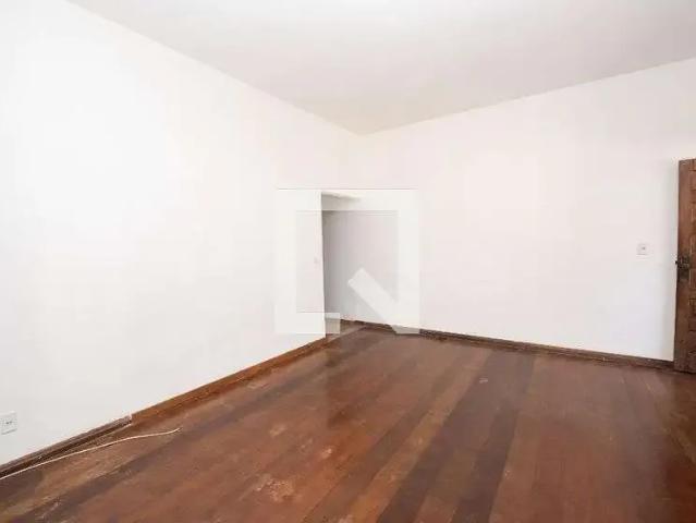 Casa / Sobrado para Locação em Contagem/MG Eldorado 2 Quartos
