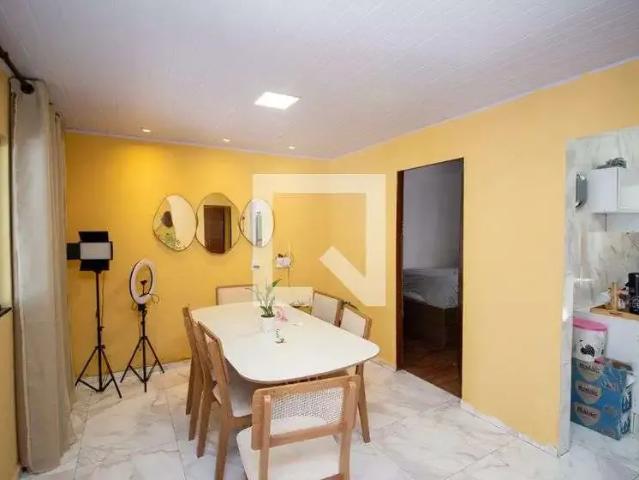 Casa / Sobrado para Locação em Contagem/MG Kennedy 3 Quartos