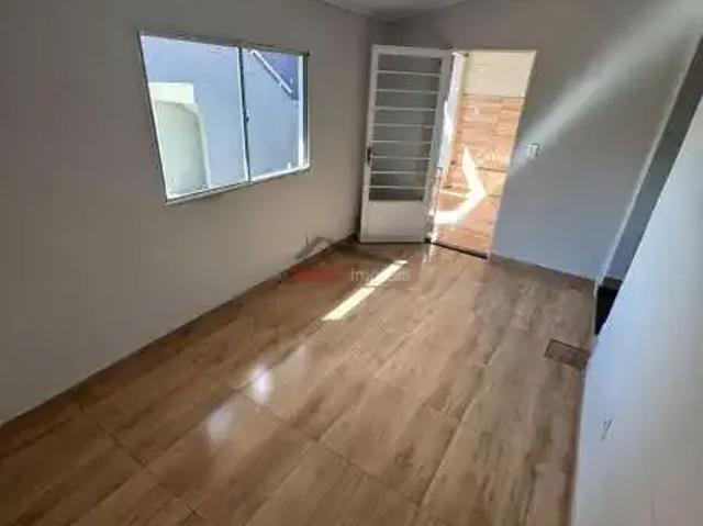 Casa / Sobrado para Locação em Contagem/MG Nacional 1 Quartos