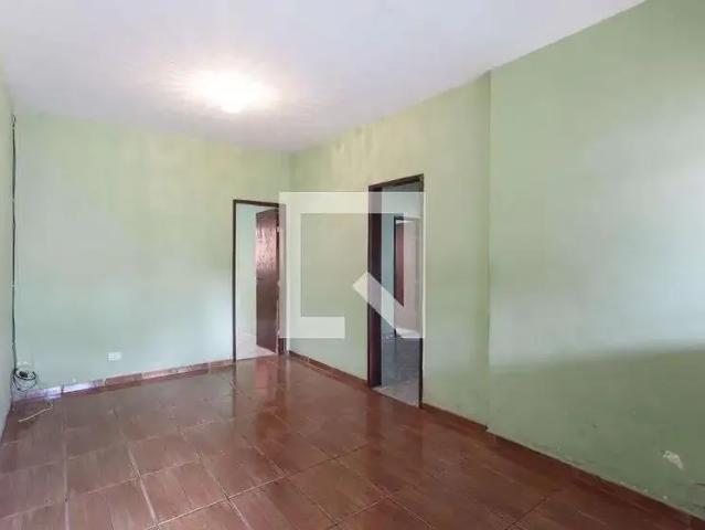 Casa / Sobrado para Locação em Contagem/MG Nacional 3 Quartos