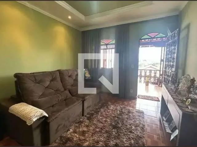 Casa / Sobrado para Locação em Contagem/MG Nacional 3 Quartos