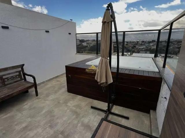 Casa / Sobrado para Locação em Contagem/MG Parque Xangri Lá 3 Quartos