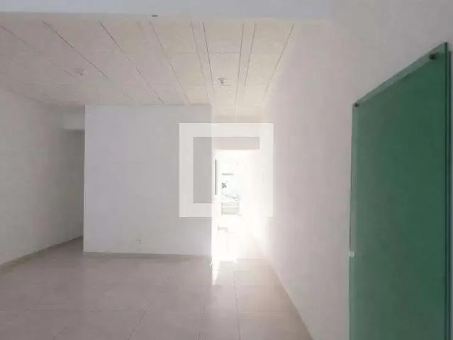 Casa / Sobrado para Locação em Contagem/MG Petrolândia 2 Quartos