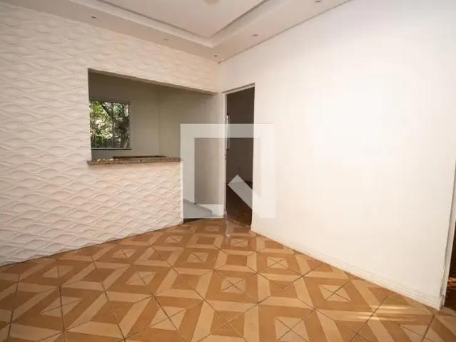 Casa / Sobrado para Locação em Contagem/MG Petrolândia 3 Quartos