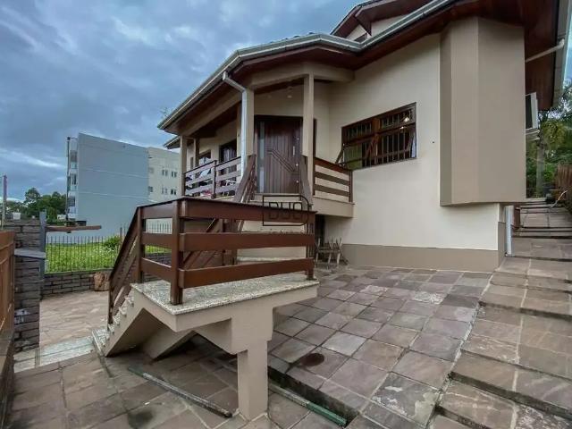 Casa / Sobrado para Locação em Caxias do Sul/RS Nossa Senhora da Saúde 3 Quartos