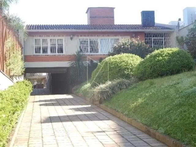 Casa / Sobrado para Locação em Caxias do Sul/RS Nossa Senhora de Lourdes 5 Quartos