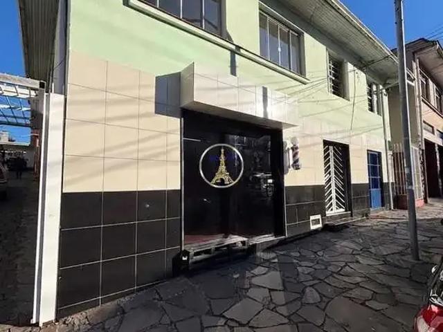 Casa / Sobrado para Locação em Caxias do Sul/RS Exposição 3 Quartos