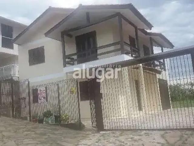 Casa / Sobrado para Locação em Caxias do Sul/RS Esplanada 3 Quartos