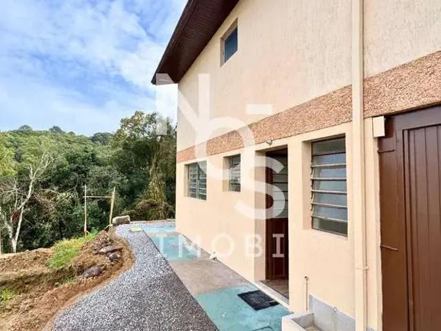 Casa / Sobrado para Locação em Caxias do Sul/RS Jardim das Hortências 2 Quartos