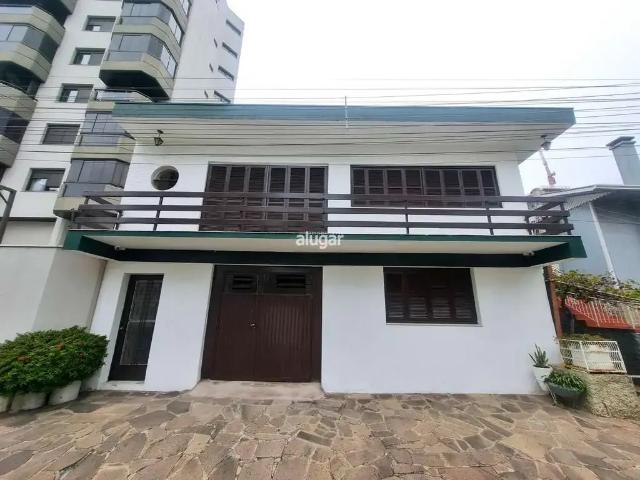 Casa / Sobrado para Locação em Caxias do Sul/RS Panazzolo 3 Quartos