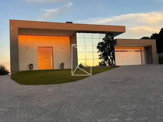 Casa / Sobrado para Locação em Caxias do Sul/RS São Pedro da Terceira Légua 3 Quartos