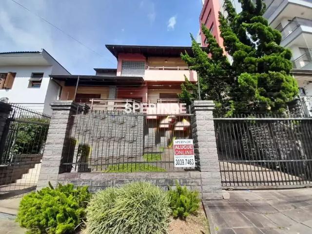 Casa / Sobrado para Locação em Caxias do Sul/RS Santa Catarina 6 Quartos