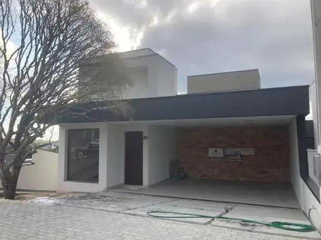 Casa / Sobrado para Locação em Caçapava/SP Residencial Alta Vista 1 3 Quartos