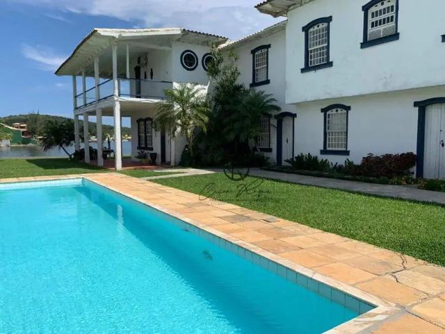 Casa / Sobrado para Locação em Cabo Frio/RJ Ogiva 7 Quartos