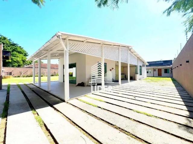 Casa / Sobrado para Locação em Cabo Frio/RJ Palmeiras 5 Quartos