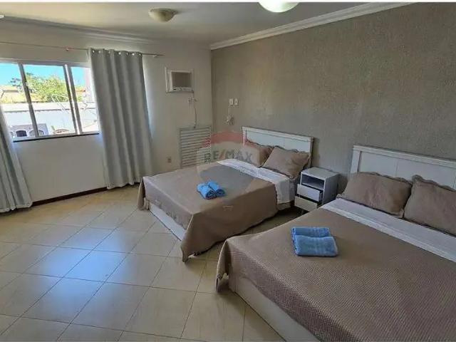 Casa / Sobrado para Locação em Cabo Frio/RJ Peró 5 Quartos