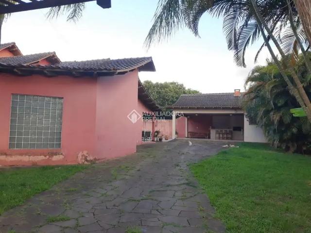 Casa / Sobrado para Locação em Cachoeirinha/RS Vila Vista Alegre 3 Quartos