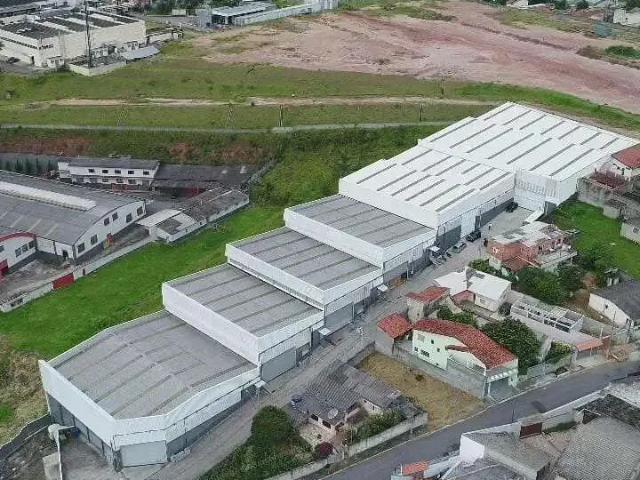 Casa / Sobrado para Locação em Caieiras/SP Laranjeiras
