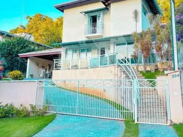 Casa / Sobrado para Locação em Cajamar/SP Alpes dos Araçás Jordanésia 4 Quartos