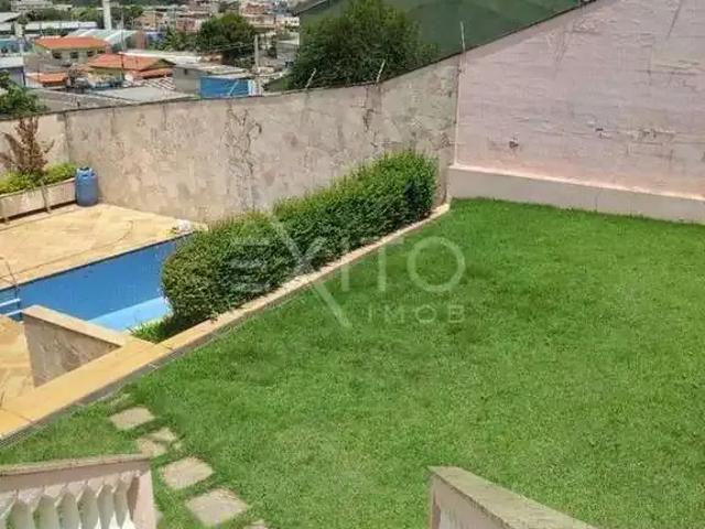 Casa / Sobrado para Locação em Cajamar/SP Jordanésia 3 Quartos