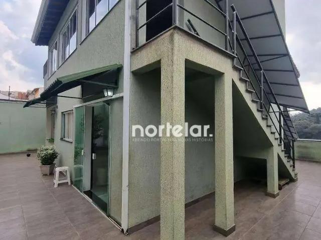 Casa / Sobrado para Locação em Cajamar/SP Portais Polvilho 3 Quartos