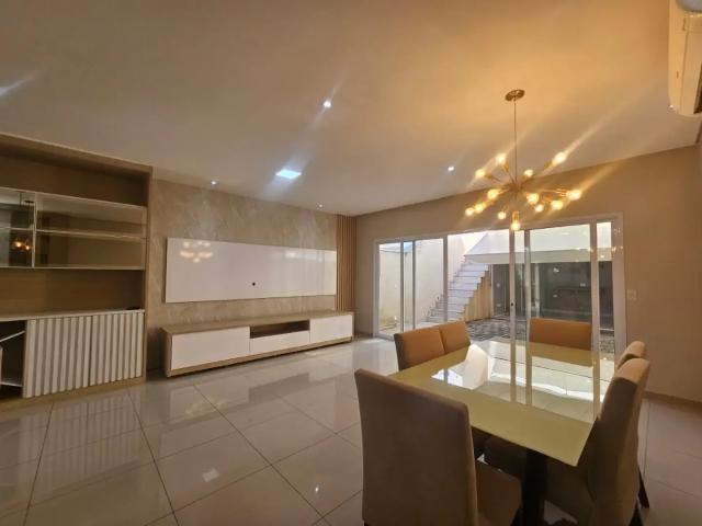 Casa / Sobrado para Locação em Cajamar/SP Portais Polvilho 4 Quartos