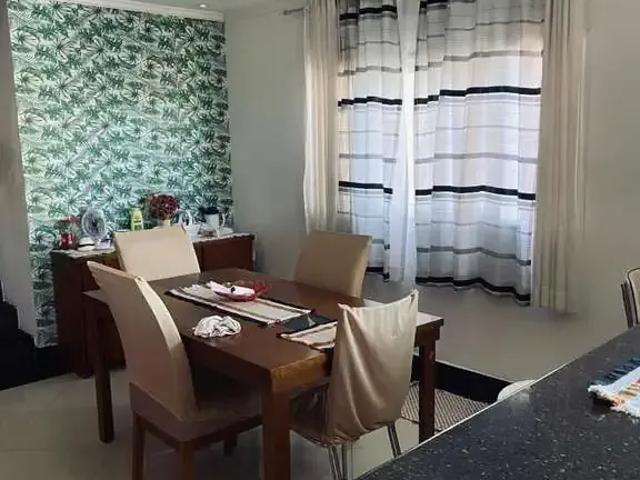 Casa / Sobrado para Locação em Cajamar/SP São Roberto Jordanésia 3 Quartos