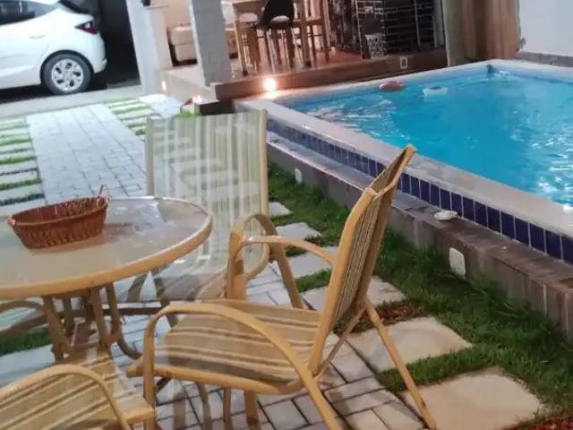 Casa / Sobrado para Locação em Camaçari/BA Abrantes 2 Quartos