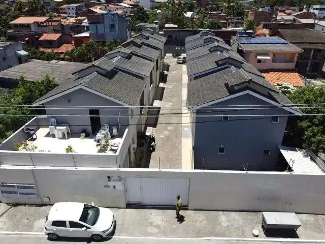 Casa / Sobrado para Locação em Camaçari/BA Abrantes 2 Quartos