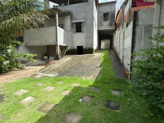 Casa / Sobrado para Locação em Camaçari/BA Gleba C 6 Quartos